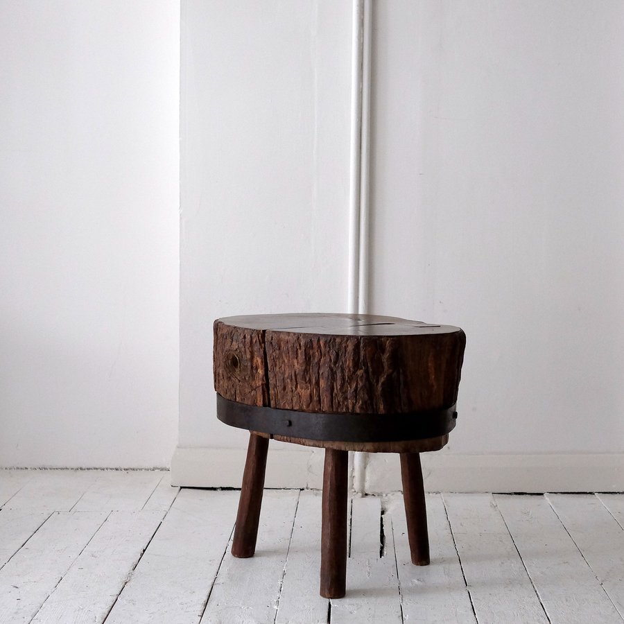 Tree Trunk Side Table › Puckhaber Decorative Antiques › specialists in decorative antiques for ...